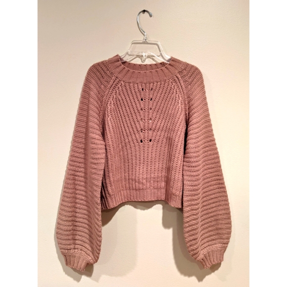 debut | Sweaters | Debut Cropped Sweater | Poshmark